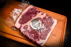 Delivery de Contrafilé Angus Curitiba é no Bom Gourmet - Carnes Express.