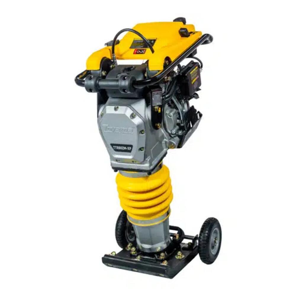 Compactador Solo Toyama TTR80ZM-XP Potência e Durabilidade